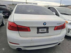 White BMW 530 2019 in Vilnius, with an engine capacity of 2.00 L and mileage of 247 thousand km for 10700 €, photo 12 on AUTOMOTO.COM.LV
