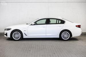 Balts BMW 530 2022 Viļņa, ar dzinēja tilpumu 2.00 L un nobraukumu 96 tūkst. km par 31991 €, foto 5 vietnē AUTOMOTO.COM.LV