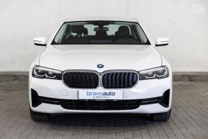 Balts BMW 530 2022 Viļņa, ar dzinēja tilpumu 2.00 L un nobraukumu 96 tūkst. km par 31991 €, foto 3 vietnē AUTOMOTO.COM.LV