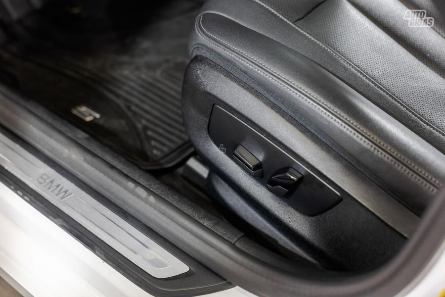 Balts BMW 530 2022 Viļņa, ar dzinēja tilpumu 2.00 L un nobraukumu 96 tūkst. km par 31991 €, foto 26 vietnē AUTOMOTO.COM.LV