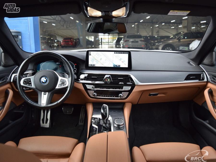 Balts BMW 530 2023 Rīga, ar dzinēja tilpumu 2.00 L un nobraukumu 98 tūkst. km par 38900 €, foto 17 vietnē AUTOMOTO.COM.LV