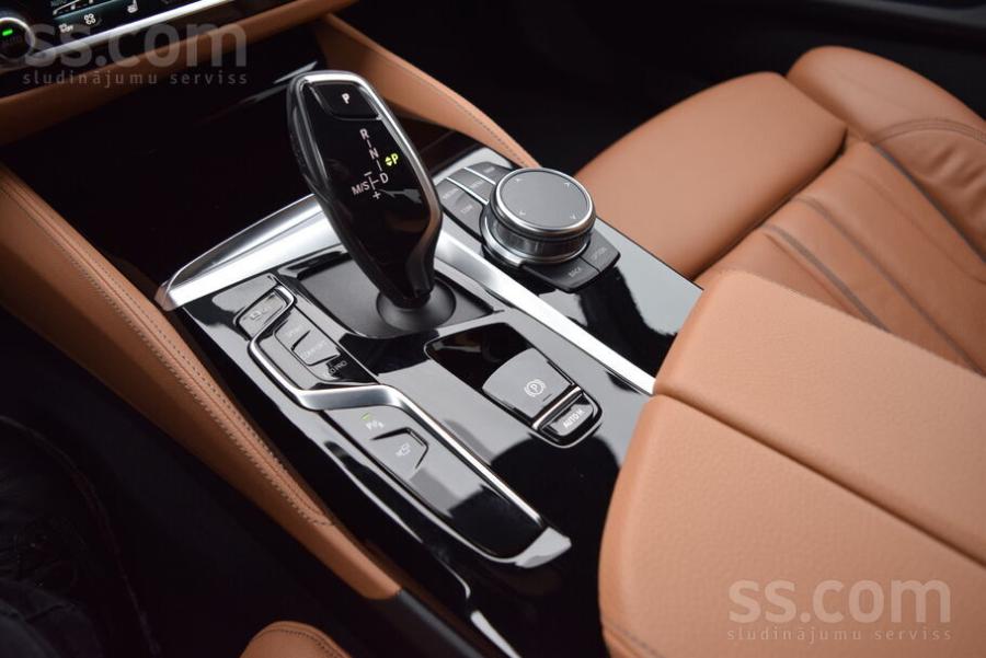 Balts BMW 530 2023 Rīga, ar dzinēja tilpumu 3.00 L un nobraukumu 87 tūkst. km par 39900 €, foto 6 vietnē AUTOMOTO.COM.LV