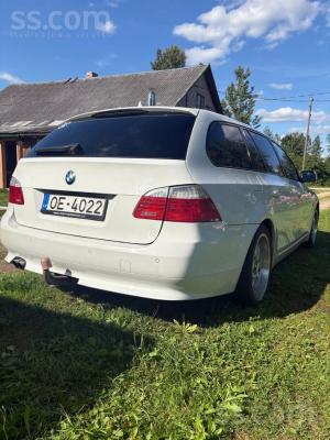 Balts BMW 530 2007 Ludza, ar dzinēja tilpumu 3.00 L un nobraukumu 324 tūkst. km par 5550 €, foto 4 vietnē AUTOMOTO.COM.LV