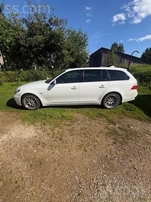 Balts BMW 530 2007 Ludza, ar dzinēja tilpumu 3.00 L un nobraukumu 324 tūkst. km par 5550 €, foto 5 vietnē AUTOMOTO.COM.LV