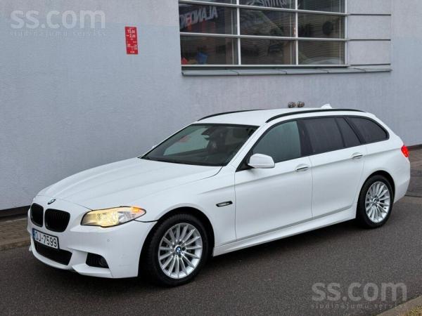 White BMW 530 2011 in Riga, with an engine capacity of 3.00 L and mileage of 0 thousand km for 9900 €, photo 3 on AUTOMOTO.COM.LV