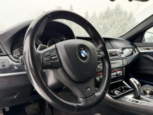 Balts BMW 530 2011 Kauņa, ar dzinēja tilpumu 3.00 L un nobraukumu 310 tūkst. km par 8800 €, foto 14 vietnē AUTOMOTO.COM.LV