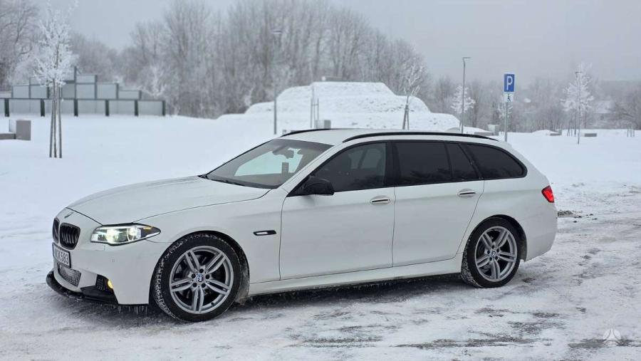 Balts BMW 530 2011 Šauļi, ar dzinēja tilpumu 3.00 L un nobraukumu 320 tūkst. km par 8800 €, foto 2 vietnē AUTOMOTO.COM.LV