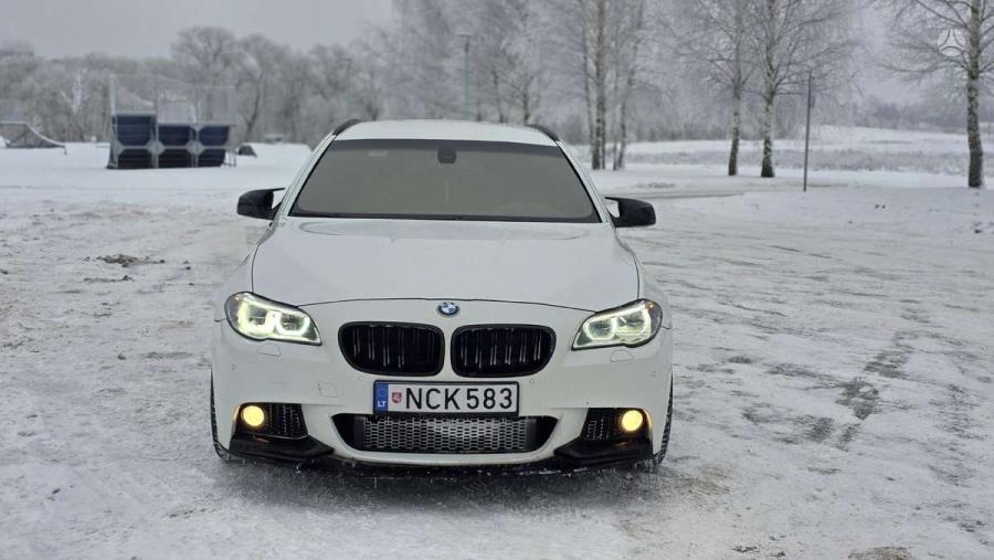 Balts BMW 530 2011 Šauļi, ar dzinēja tilpumu 3.00 L un nobraukumu 320 tūkst. km par 8800 €, foto 7 vietnē AUTOMOTO.COM.LV