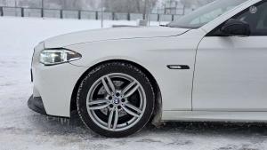 Balts BMW 530 2011 Šauļi, ar dzinēja tilpumu 3.00 L un nobraukumu 320 tūkst. km par 8800 €, foto 12 vietnē AUTOMOTO.COM.LV