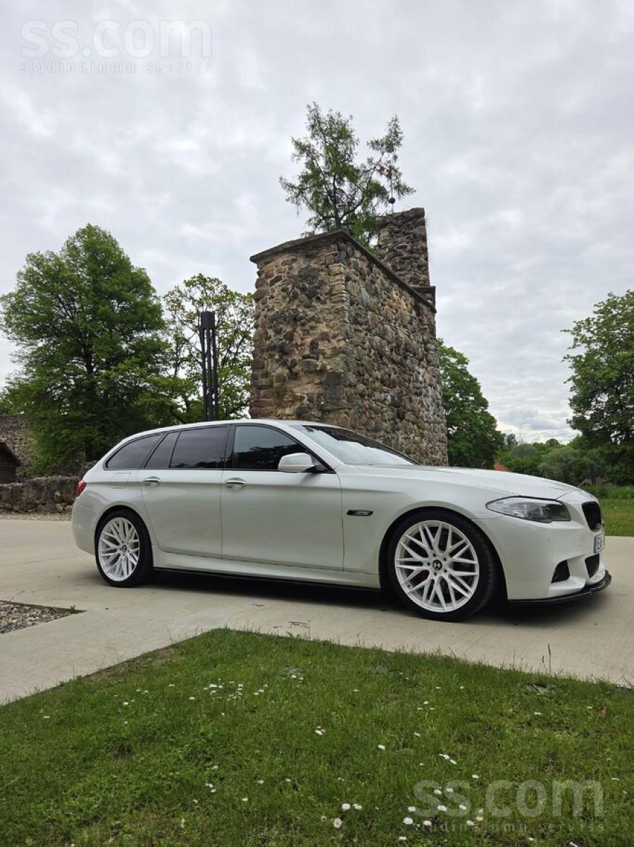 Balts BMW 530 2011 Valmiera, ar dzinēja tilpumu 3.00 L un nobraukumu 227 tūkst. km par 11800 €, foto 3 vietnē AUTOMOTO.COM.LV