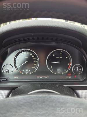 Balts BMW 530 2011 Valmiera, ar dzinēja tilpumu 3.00 L un nobraukumu 227 tūkst. km par 11800 €, foto 6 vietnē AUTOMOTO.COM.LV
