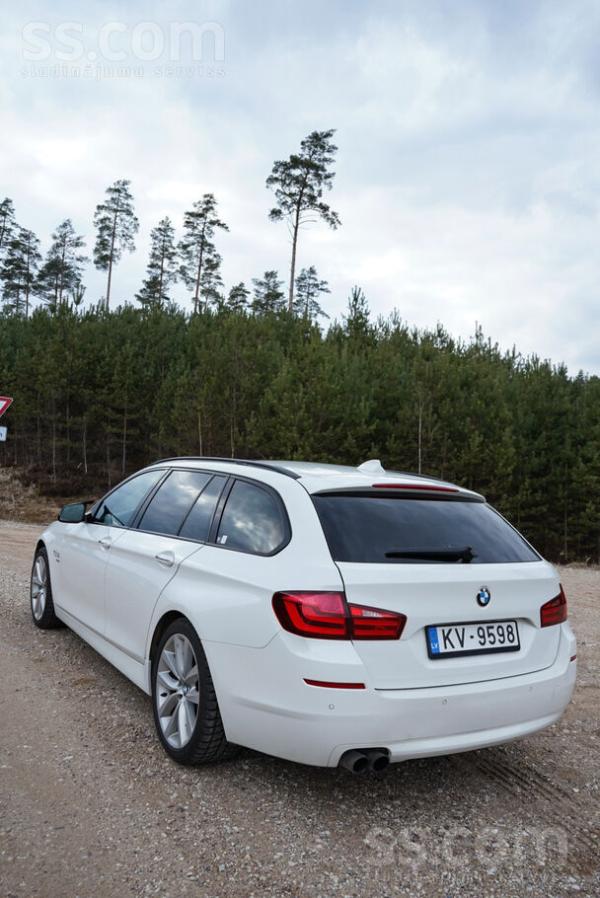 White BMW 530 2011 in Cesis, with an engine capacity of 3.00 L and mileage of 261 thousand km for 9500 €, photo 6 on AUTOMOTO.COM.LV