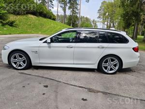 White BMW 530 2011 in Ogre, with an engine capacity of 3.00 L and mileage of 0 thousand km for 8900 €, photo 5 on AUTOMOTO.COM.LV