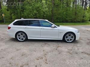 White BMW 530 2011 in Ogre, with an engine capacity of 3.00 L and mileage of 0 thousand km for 8900 €, photo 6 on AUTOMOTO.COM.LV