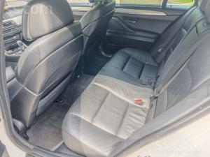 White BMW 530 2011 in Ogre, with an engine capacity of 3.00 L and mileage of 0 thousand km for 8900 €, photo 12 on AUTOMOTO.COM.LV