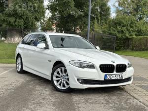 Balts BMW 530 2011 Tukums, ar dzinēja tilpumu 3.00 L un nobraukumu 390 tūkst. km par 6990 €, foto 3 vietnē AUTOMOTO.COM.LV
