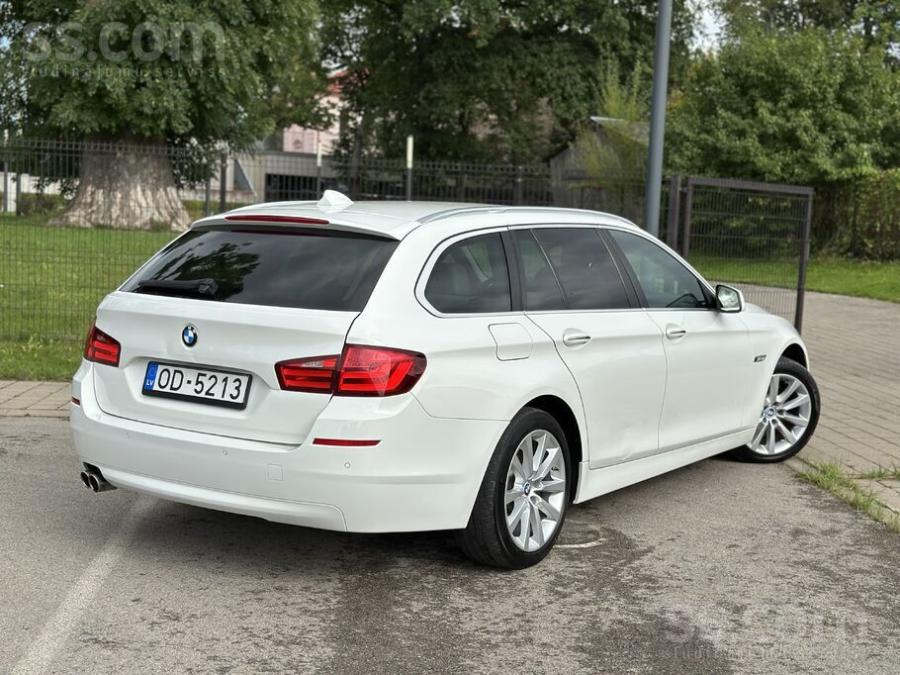 Balts BMW 530 2011 Tukums, ar dzinēja tilpumu 3.00 L un nobraukumu 390 tūkst. km par 6990 €, foto 9 vietnē AUTOMOTO.COM.LV
