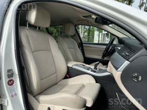 Balts BMW 530 2011 Tukums, ar dzinēja tilpumu 3.00 L un nobraukumu 390 tūkst. km par 6990 €, foto 14 vietnē AUTOMOTO.COM.LV