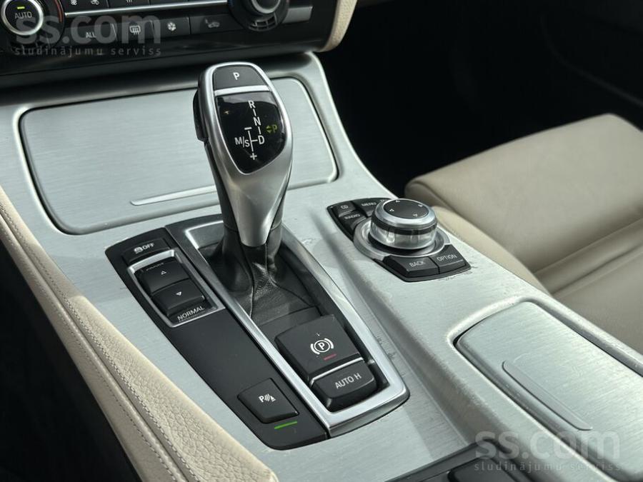 Balts BMW 530 2011 Tukums, ar dzinēja tilpumu 3.00 L un nobraukumu 390 tūkst. km par 6990 €, foto 23 vietnē AUTOMOTO.COM.LV