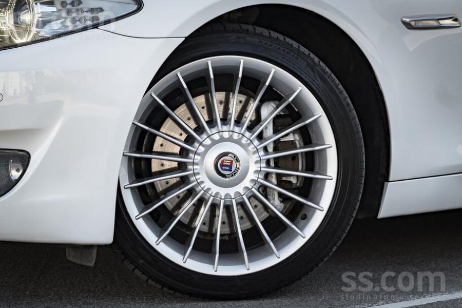 Balts BMW 530 2011 Rīga, ar dzinēja tilpumu 3.00 L un nobraukumu 0 tūkst. km par 6500 €, foto 8 vietnē AUTOMOTO.COM.LV