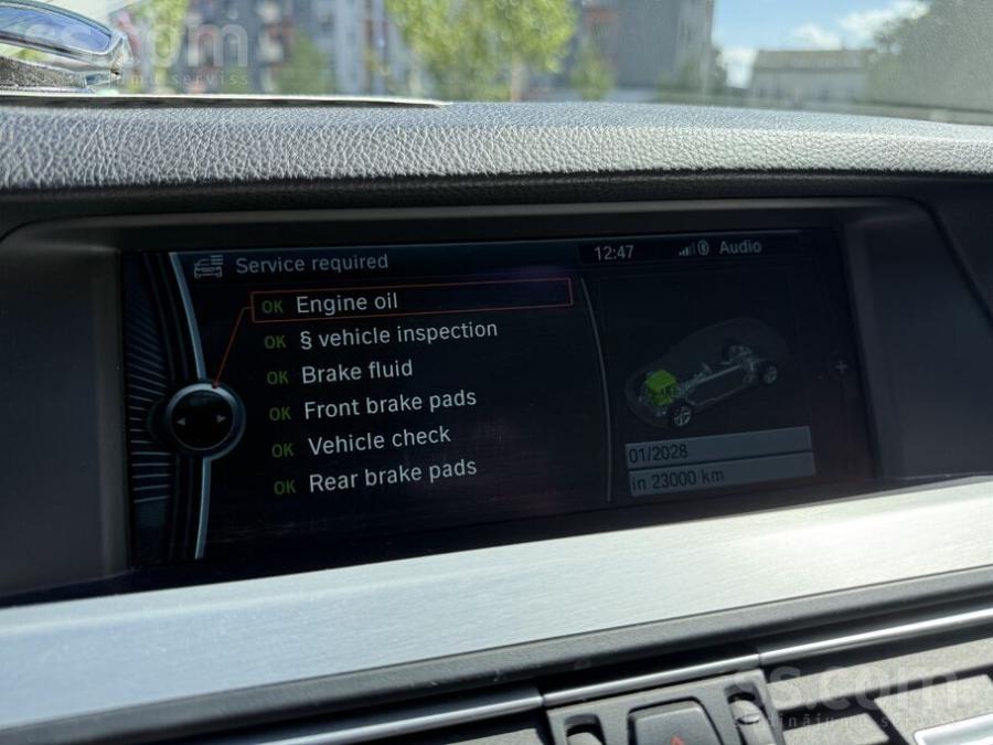 White BMW 530 2011 in Riga, with an engine capacity of 3.00 L and mileage of 275 thousand km for 13500 €, photo 13 on AUTOMOTO.COM.LV