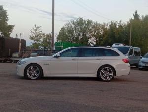 Белый БМВ 530 2011 в Кедайняй, объемом двигателя 3.00 л и пробегом 308 тыс. км за 8650 €, фото 5 на AUTOMOTO.COM.LV