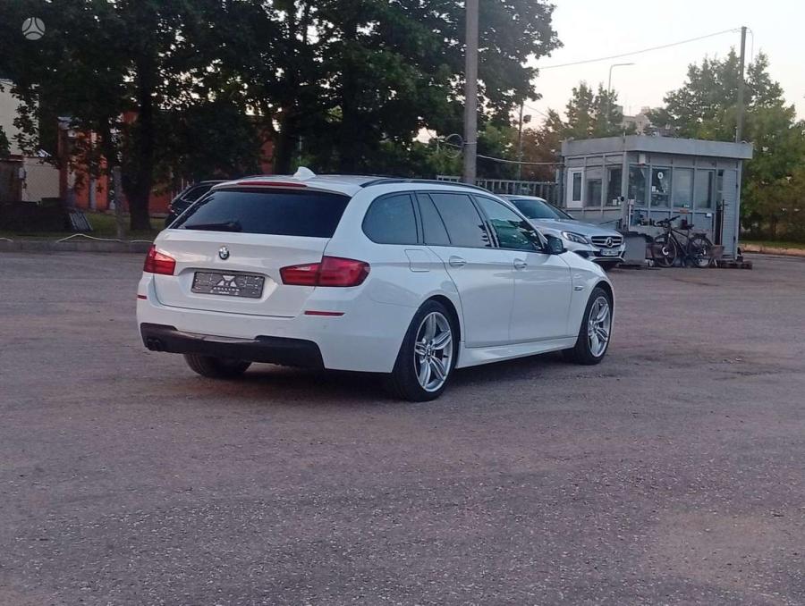 Balts BMW 530 2011 Kėdainiai, ar dzinēja tilpumu 3.00 L un nobraukumu 308 tūkst. km par 8650 €, foto 13 vietnē AUTOMOTO.COM.LV