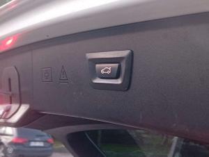 Balts BMW 530 2011 Kėdainiai, ar dzinēja tilpumu 3.00 L un nobraukumu 308 tūkst. km par 8650 €, foto 38 vietnē AUTOMOTO.COM.LV