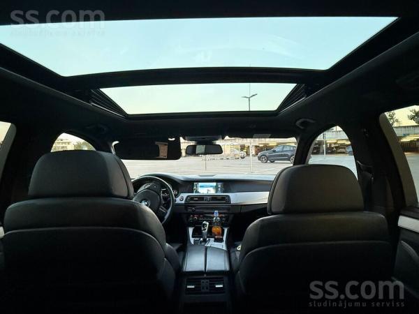 White BMW 530 2012 in Riga, with an engine capacity of 3.00 L and mileage of 309 thousand km for 11390 €, photo 5 on AUTOMOTO.COM.LV