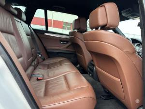 Balts BMW 530 2012 Klaipėda, ar dzinēja tilpumu 2.99 L un nobraukumu 340 tūkst. km par 8999 €, foto 26 vietnē AUTOMOTO.COM.LV