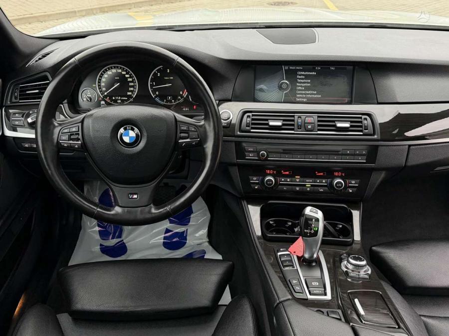 Balts BMW 530 2012 Jonava, ar dzinēja tilpumu 2.99 L un nobraukumu 291 tūkst. km par 9400 €, foto 21 vietnē AUTOMOTO.COM.LV