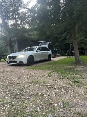 White BMW 530 2012 in Riga, with an engine capacity of 3.00 L and mileage of 375 thousand km for 11100 €, photo  on AUTOMOTO.COM.LV