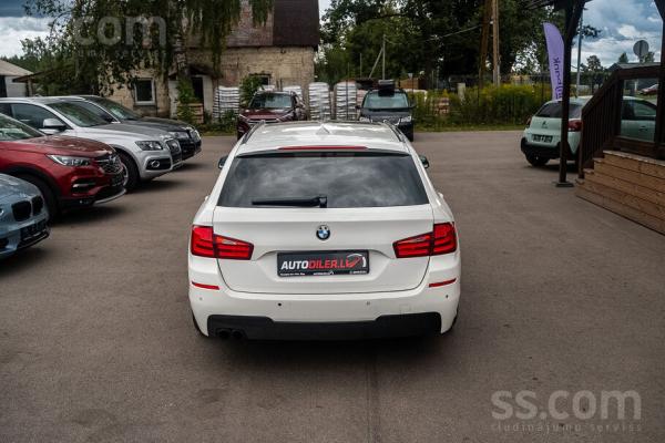 White BMW 530 2012 in Riga, with an engine capacity of 3.00 L and mileage of 0 thousand km for 8950 €, photo 7 on AUTOMOTO.COM.LV