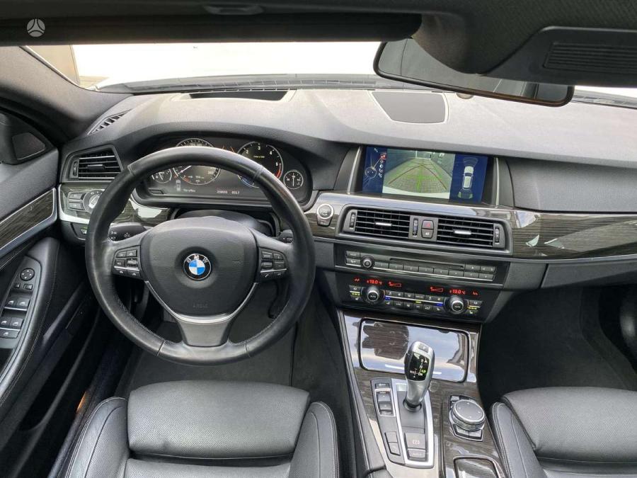 Balts BMW 530 2013 Marijampole, ar dzinēja tilpumu 2.99 L un nobraukumu 258 tūkst. km par 12650 €, foto 28 vietnē AUTOMOTO.COM.LV