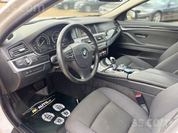 Balts BMW 530 2013 Kuldīga, ar dzinēja tilpumu 3.00 L un nobraukumu 284 tūkst. km par 8790 €, foto 9 vietnē AUTOMOTO.COM.LV