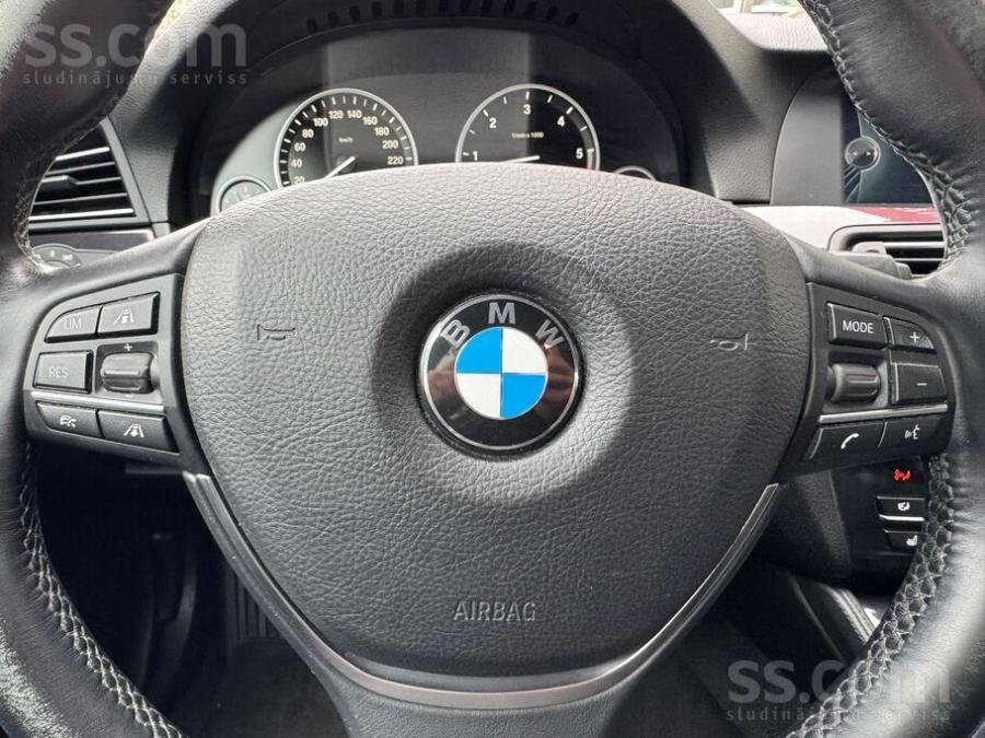 Balts BMW 530 2013 Rīga, ar dzinēja tilpumu 3.00 L un nobraukumu 370 tūkst. km par 9100 €, foto 7 vietnē AUTOMOTO.COM.LV