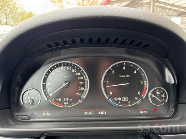 White BMW 530 2013 in Riga, with an engine capacity of 3.00 L and mileage of 370 thousand km for 9100 €, photo 7 on AUTOMOTO.COM.LV