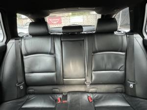 White BMW 530 2013 in Riga, with an engine capacity of 3.00 L and mileage of 265 thousand km for 10200 €, photo 17 on AUTOMOTO.COM.LV