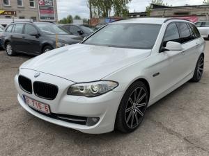 White BMW 530 2013 in Riga, with an engine capacity of 3.00 L and mileage of 265 thousand km for 10200 €, photo 25 on AUTOMOTO.COM.LV