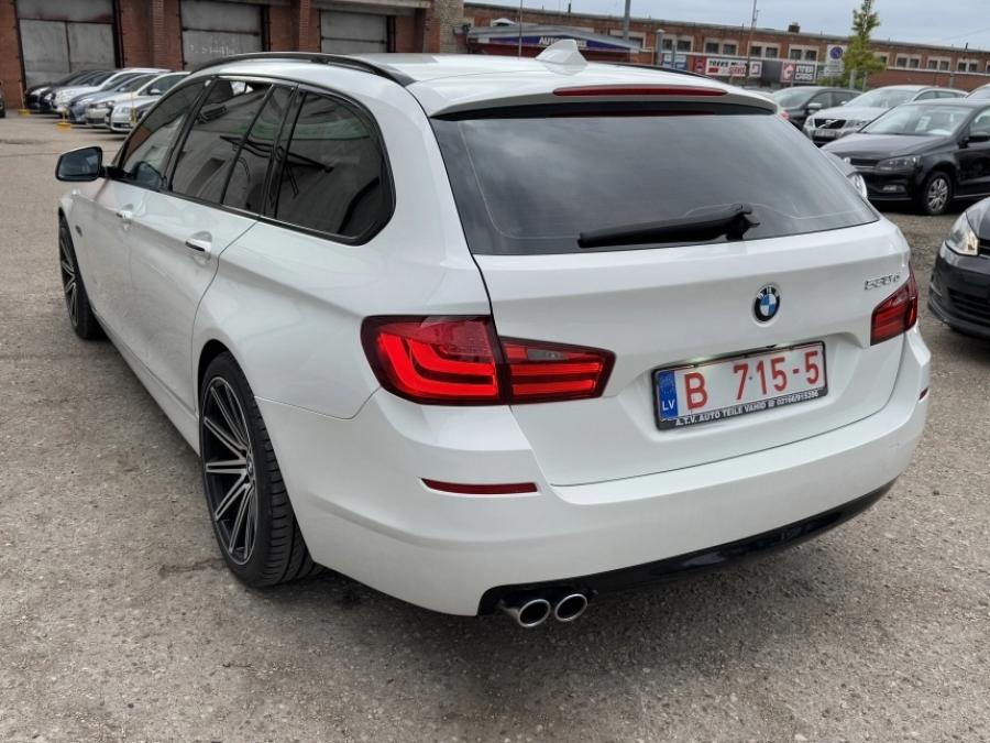White BMW 530 2013 in Riga, with an engine capacity of 3.00 L and mileage of 265 thousand km for 10200 €, photo 29 on AUTOMOTO.COM.LV
