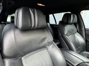 White BMW 530 2013 in Riga, with an engine capacity of 3.00 L and mileage of 265 thousand km for 10200 €, photo 36 on AUTOMOTO.COM.LV