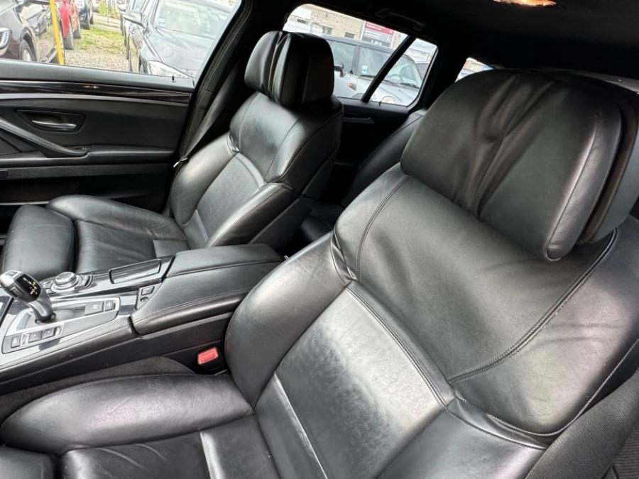 White BMW 530 2013 in Riga, with an engine capacity of 3.00 L and mileage of 265 thousand km for 10200 €, photo 38 on AUTOMOTO.COM.LV