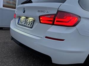 White BMW 530 2013 in Riga, with an engine capacity of 3.00 L and mileage of 265 thousand km for 10200 €, photo 39 on AUTOMOTO.COM.LV