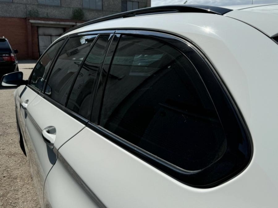 White BMW 530 2013 in Riga, with an engine capacity of 3.00 L and mileage of 265 thousand km for 10200 €, photo 43 on AUTOMOTO.COM.LV