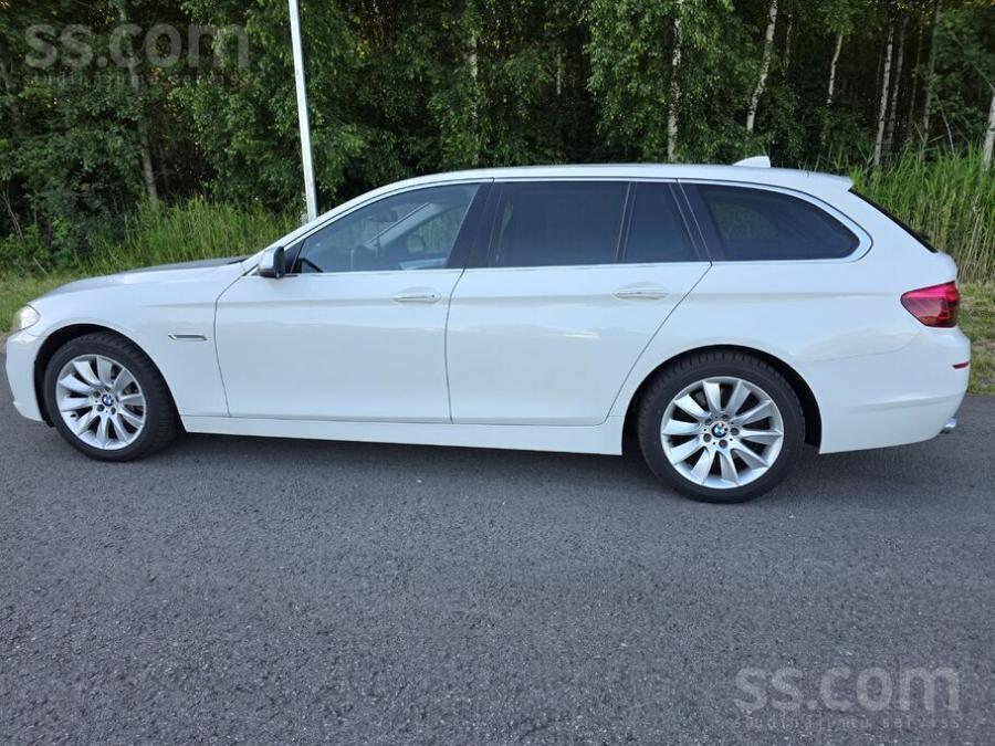 White BMW 530 2013 in Riga, with an engine capacity of 3.00 L and mileage of 372 thousand km for 12000 €, photo 6 on AUTOMOTO.COM.LV