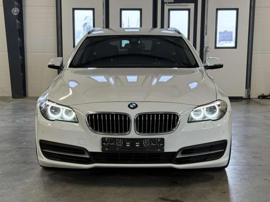 White BMW 530 2014 in Marijampole, with an engine capacity of 2.99 L and mileage of 244 thousand km for 10200 €, photo 4 on AUTOMOTO.COM.LV