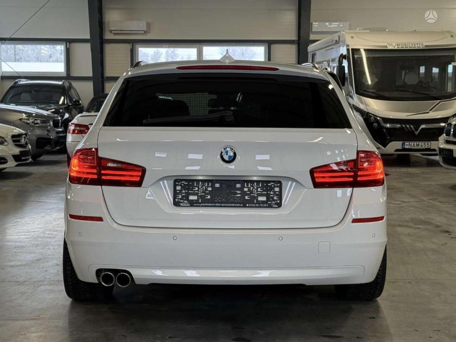 White BMW 530 2014 in Marijampole, with an engine capacity of 2.99 L and mileage of 244 thousand km for 10200 €, photo 7 on AUTOMOTO.COM.LV