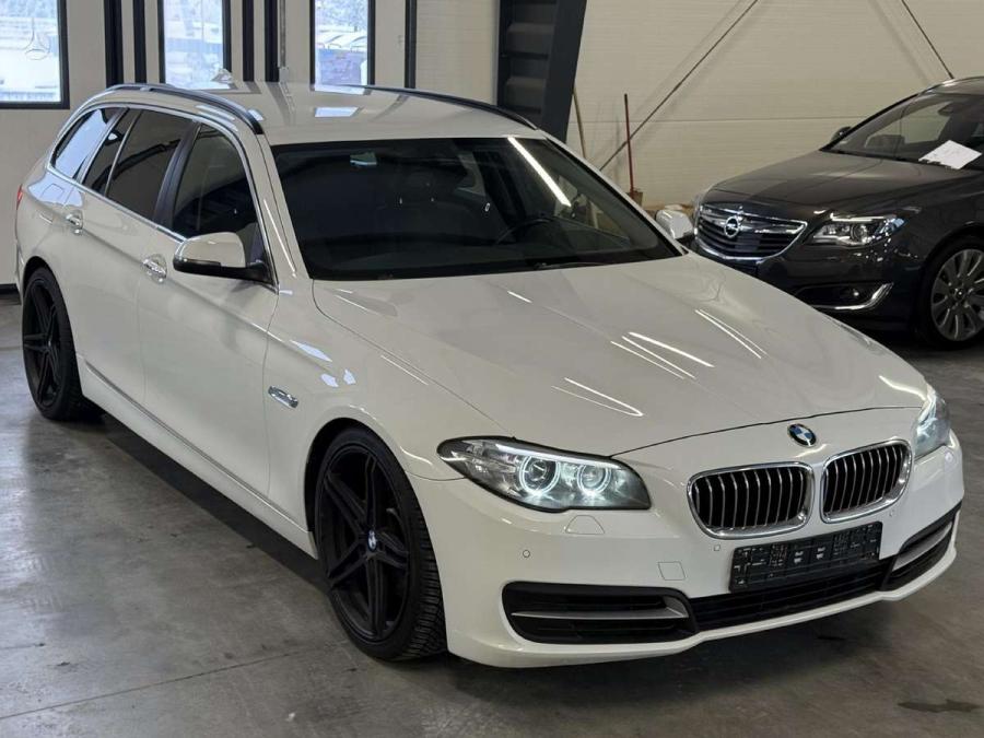White BMW 530 2014 in Marijampole, with an engine capacity of 2.99 L and mileage of 244 thousand km for 10200 €, photo 9 on AUTOMOTO.COM.LV