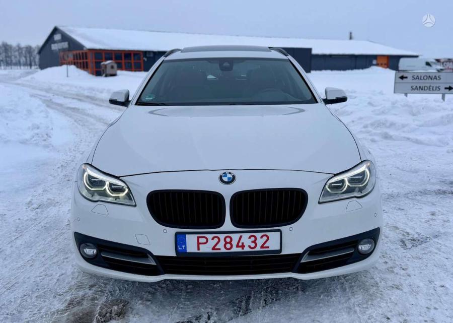 White BMW 530 2014 in Vilnius, with an engine capacity of 2.99 L and mileage of 265 thousand km for 12299 €, photo 3 on AUTOMOTO.COM.LV