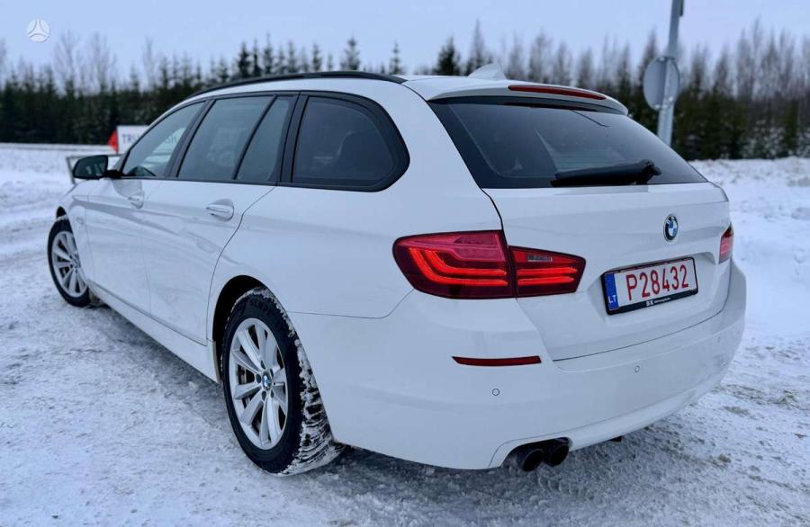 White BMW 530 2014 in Vilnius, with an engine capacity of 2.99 L and mileage of 265 thousand km for 12299 €, photo 7 on AUTOMOTO.COM.LV